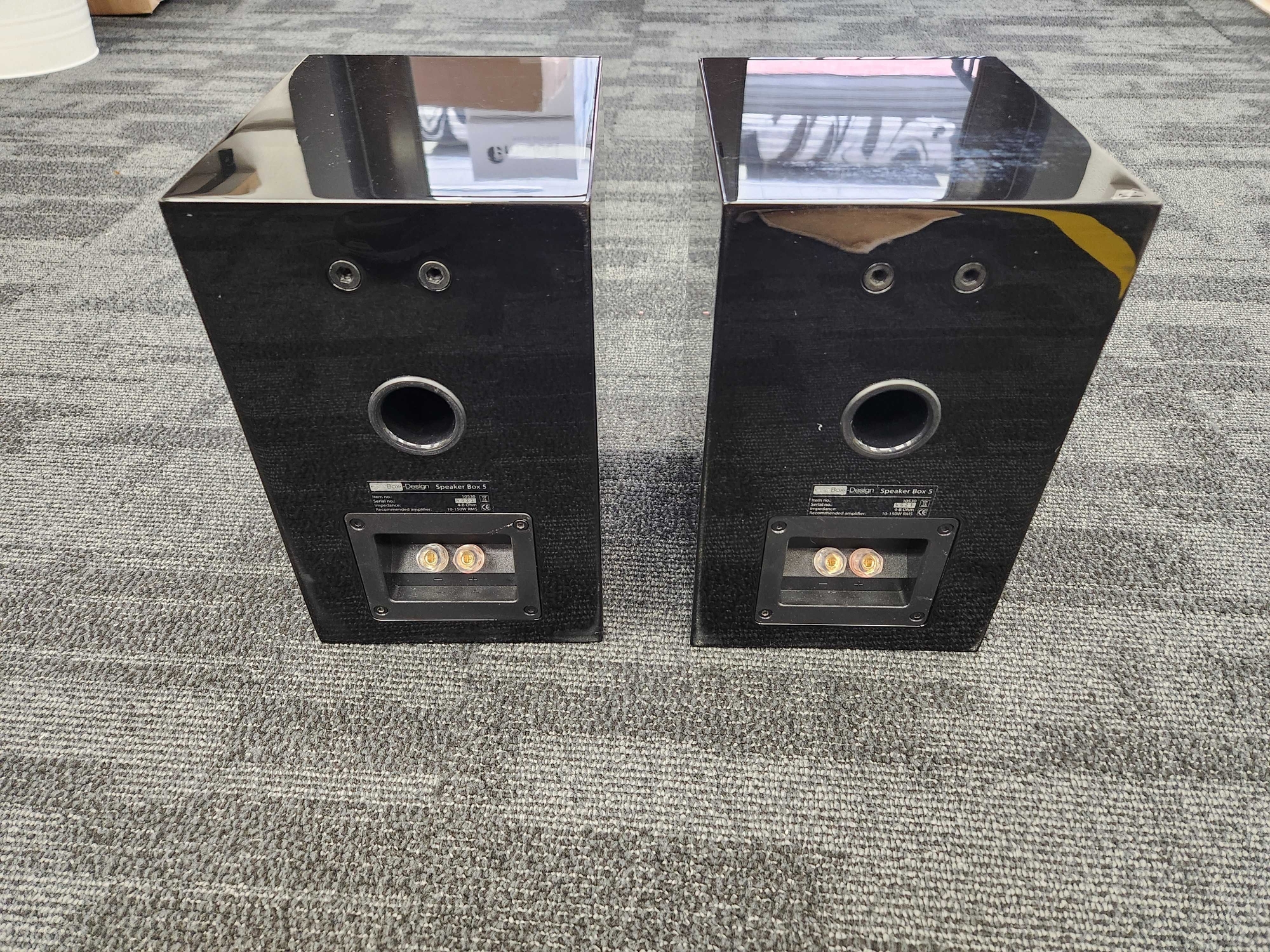 Pro-Ject Speaker Box 5 Bookshelf Speakers Piano Black - Commercial ...