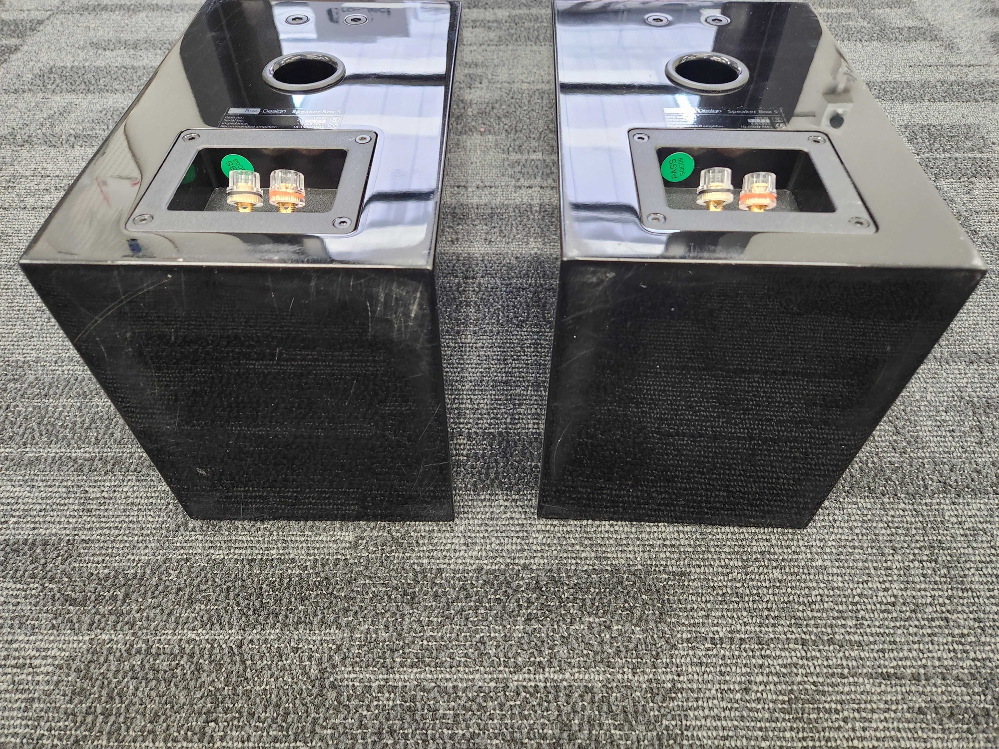 Pro-Ject Speaker Box 5 Bookshelf Speakers Piano Black - Commercial ...